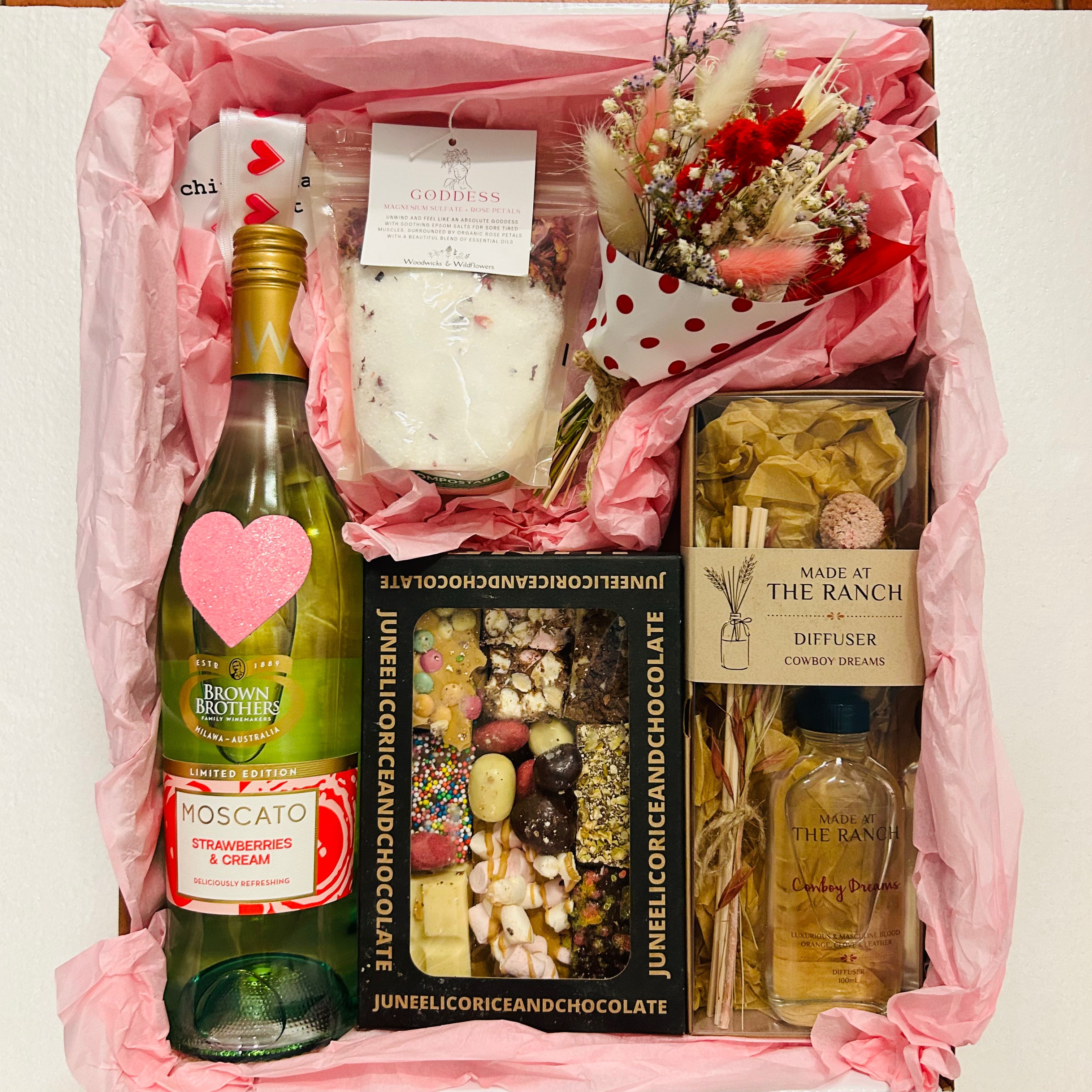 Chinchilla Florist, Flowers, Gifts & Hampers, Local Florist