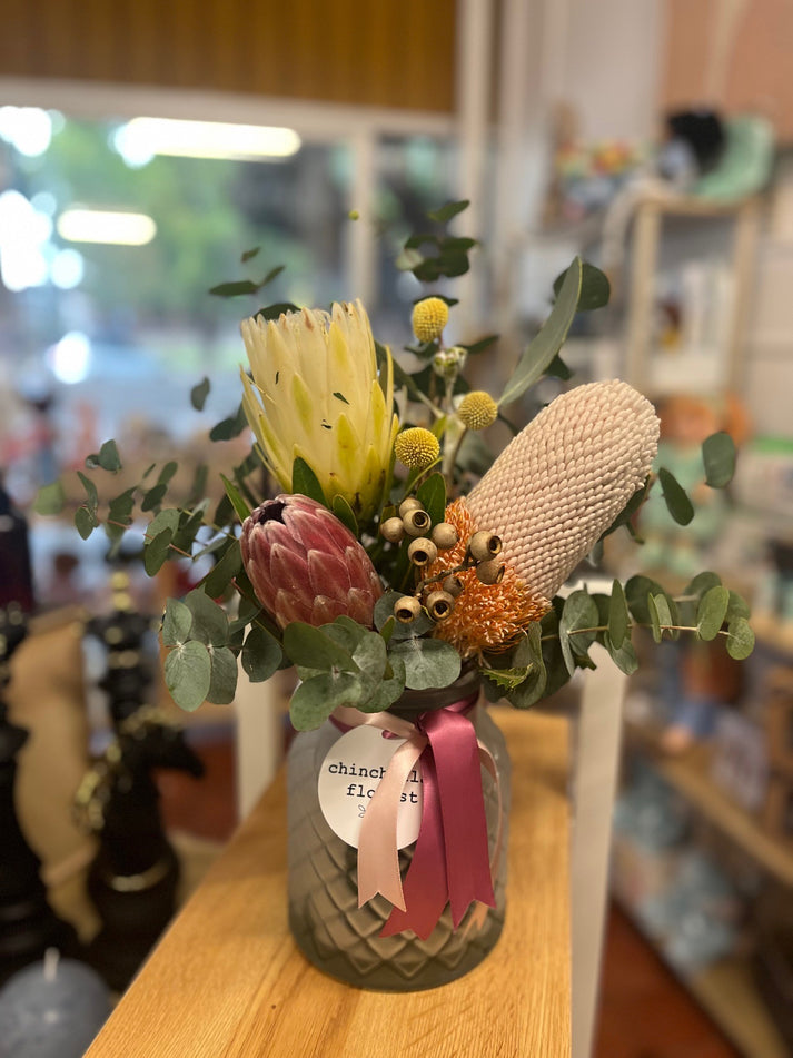 Native Arrangement in Glass Vase – Chinchilla Florist